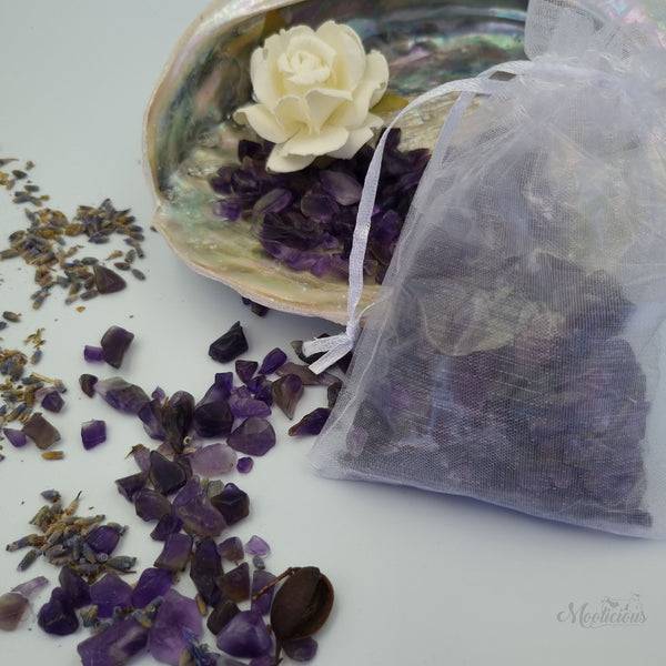 Amethyst Chips - Moolicious
